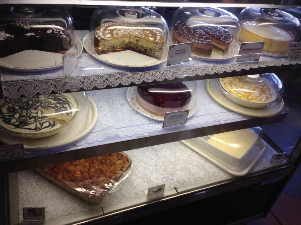 沖縄のレストラン「The Rose Garden」を徹底調査！異国情緒漂うお店♪｜TapTrip